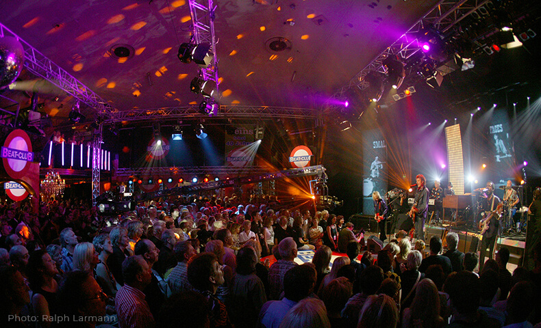 Beat-Club - AO Multimedia & Drones